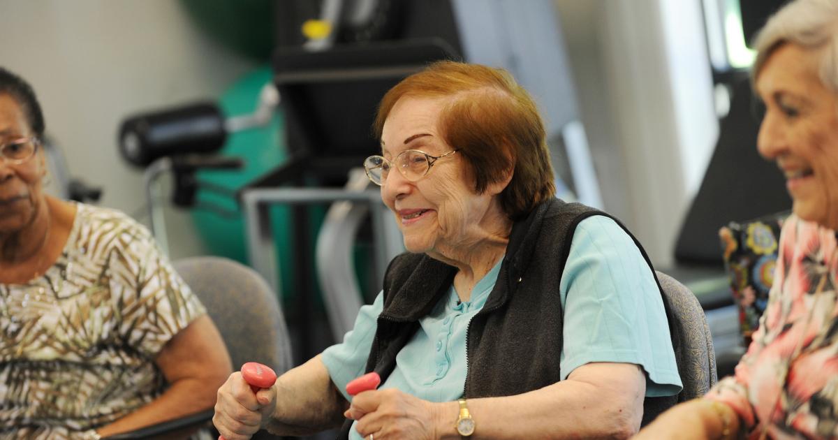 Getting SMART about goal setting for seniors | Hebrew SeniorLife