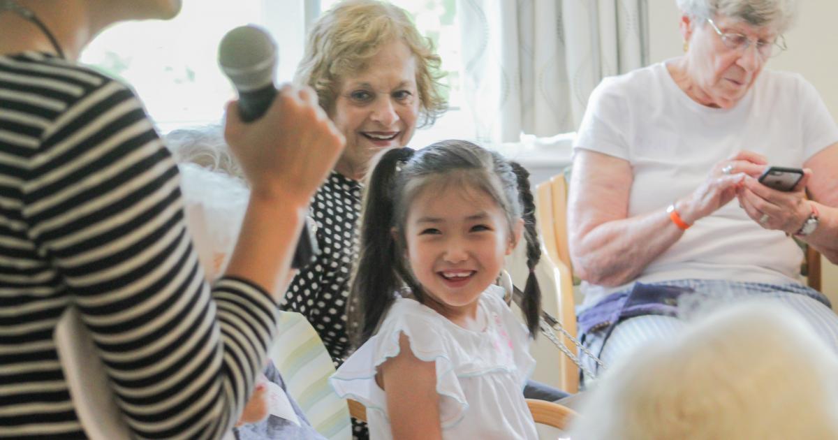 Learning Together Across Generations | Hebrew SeniorLife