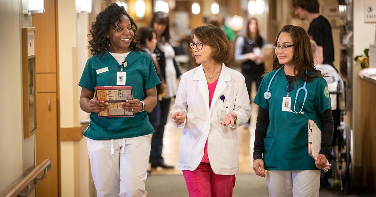 The Importance of a CNA in Health Care | Hebrew SeniorLife