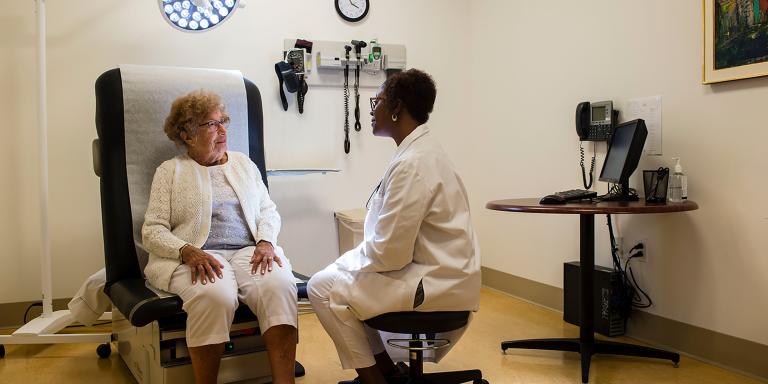 When to Consider a Geriatric Doctor for the Elderly | Hebrew SeniorLife ...
